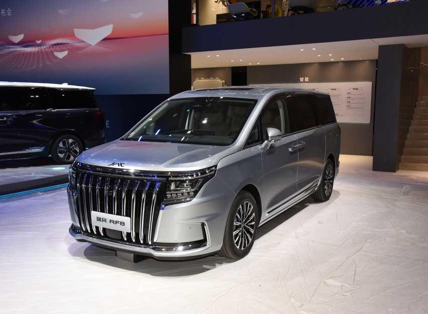 全新中大型MPV开启预售！16.99万起，配独立航空座椅，车长超5米2 - 叮当号