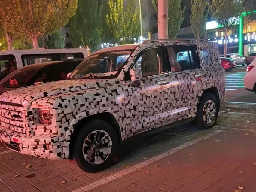 方盒子越野车再上新！新哈弗H9曝光，2.4T+9AT - 叮当号