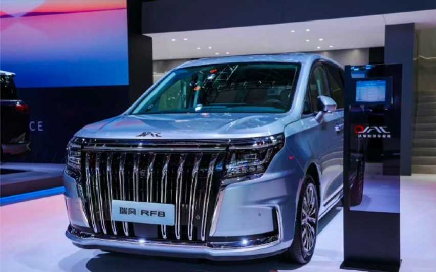 瑞风RF8智聆版正式上市，售价16.99-23.99万元 - 叮当号