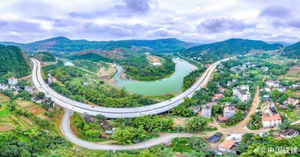 中国最美沿边公路！国道G219防城峒中至东兴公路建成通车 - 叮当号