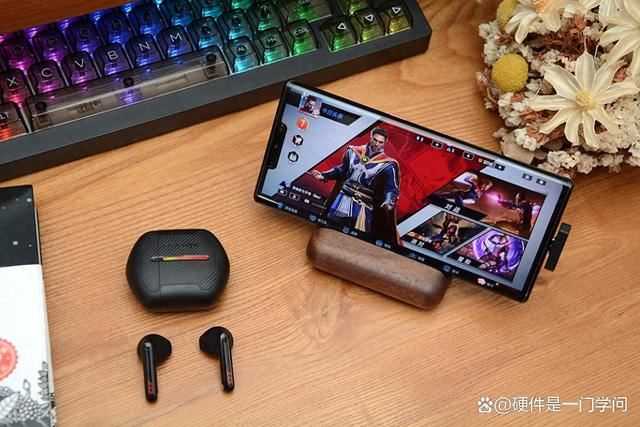 2.4G闪连半入耳tws 才200+? 漫步者GT2S蓝牙2.4G双模耳机开箱测评 - 叮当号