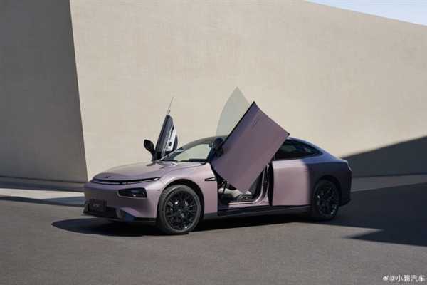 新增两种配色+剪刀门！小鹏P7i鹏翼版单电机版亮相 - 叮当号