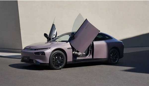 24.99万元！小鹏P7i 702 Max鹏翼版来了：升级巨大 - 叮当号