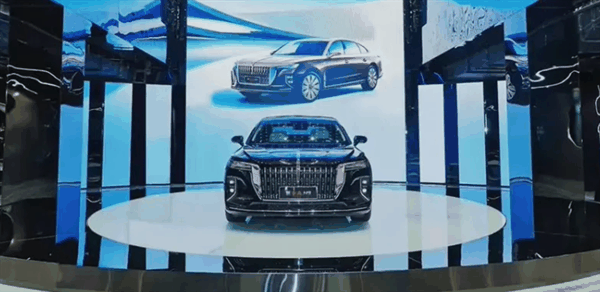 正面硬刚BBA！新款红旗H9开启交付：起售价32.98万元 - 叮当号