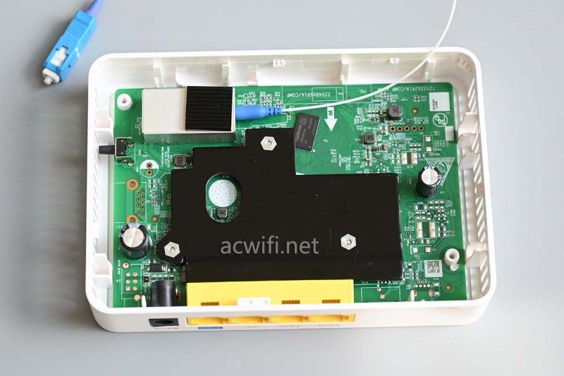 烽火HG5382A光猫怎么样?拆机 2.5G网口烽火HG5382A拆机测评 - 叮当号