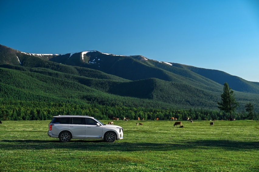 22.98万即可拥有182项配置？传祺新能源ES9与你奔赴心中的阿勒泰 - 叮当号