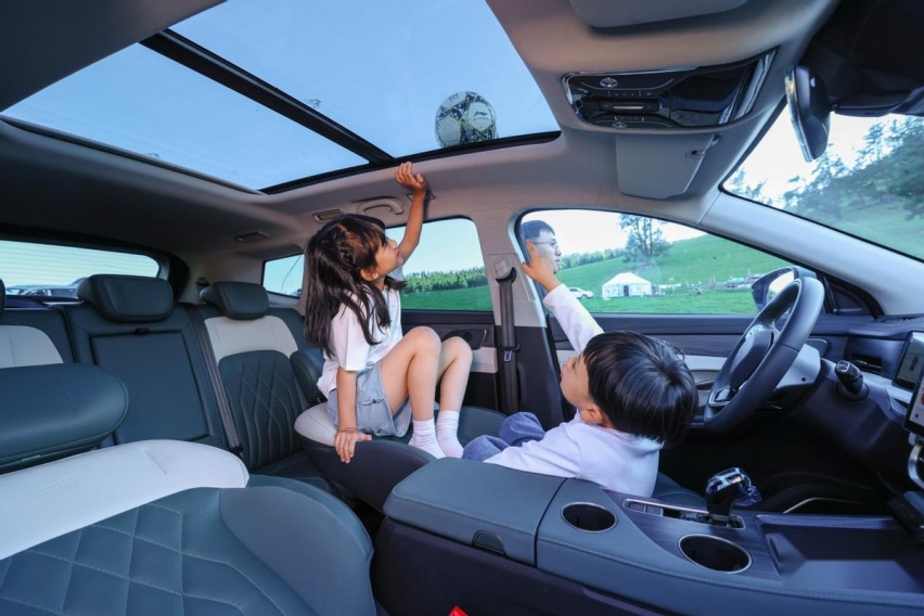 山海L9阿勒泰试驾：1100km续航，自然风光中的科技盛宴 - 叮当号