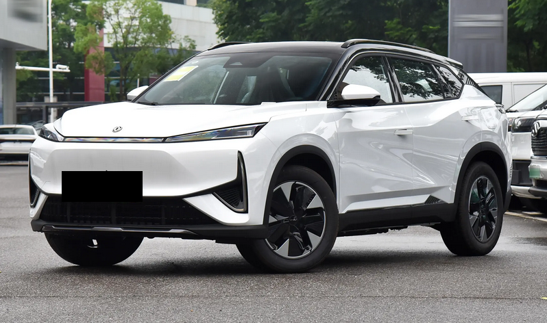 想买15万内的车？风神L7 PHEV动力强、配置好，值得一看！ - 叮当号