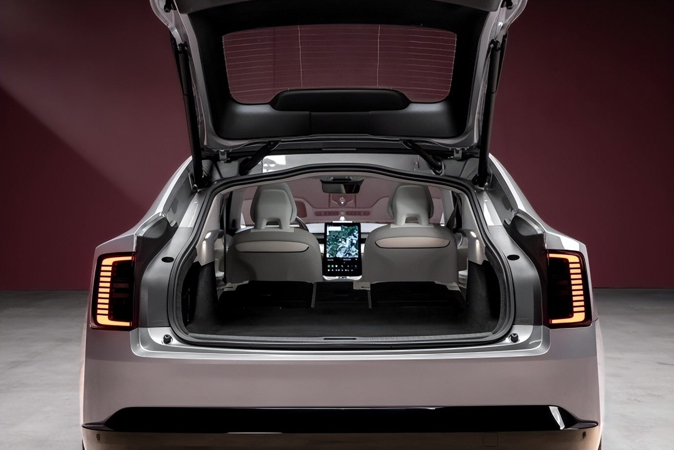 全新一代沃尔沃S90来了！单挑56E，绝美颜值，高超美感！ - 叮当号