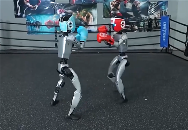 铁甲钢拳！全球首个人形机器人格斗赛今天开打：宇树科技参赛 - 叮当号